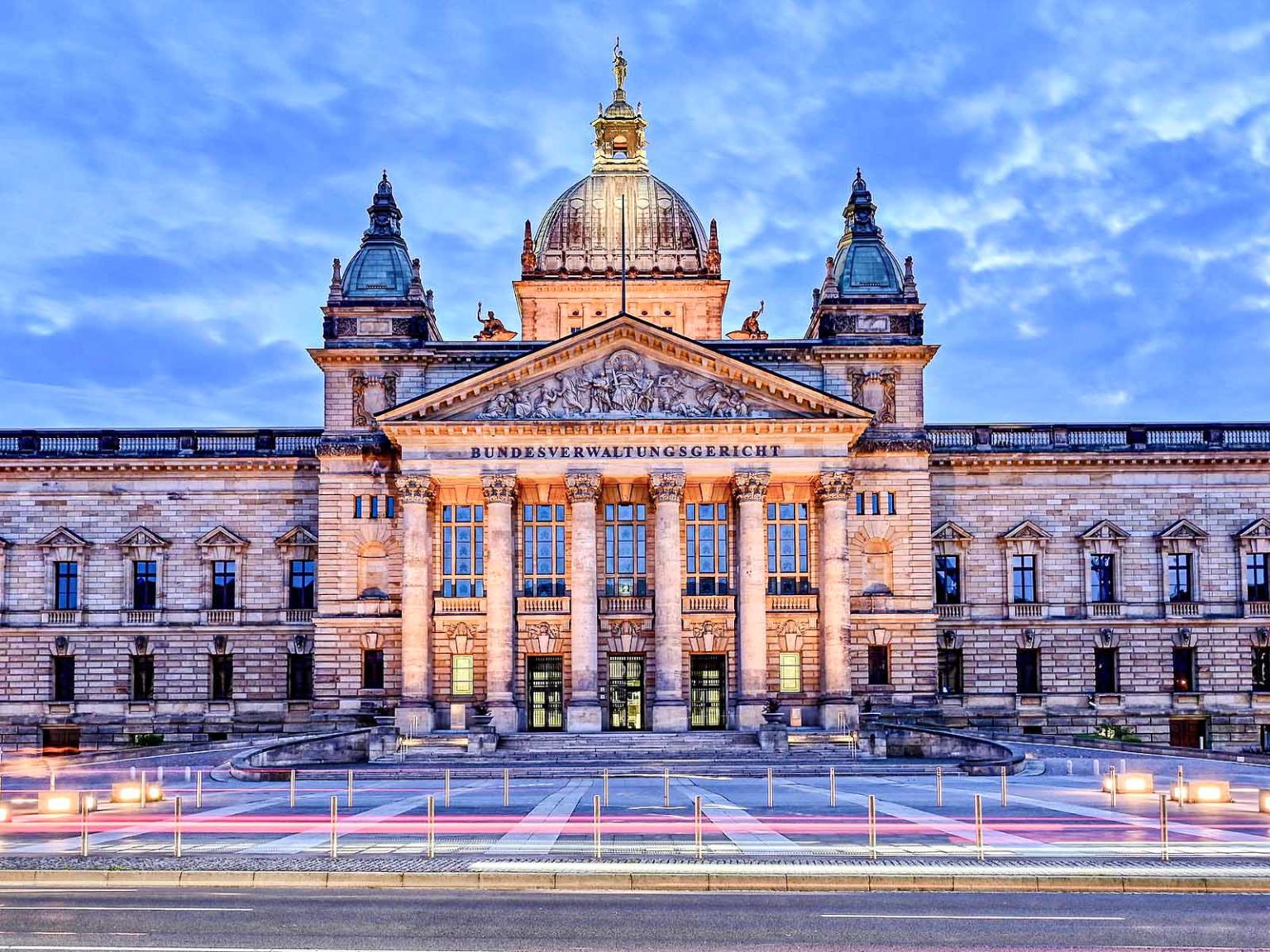 Beautiful Day Trips from Berlin - Felix and Fiana